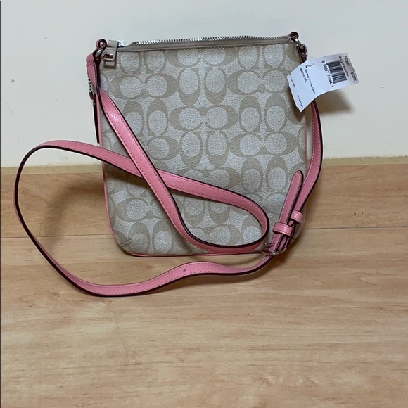 Coach | Bags | Brand New Coach Crossbody Bag With Pink Leather ...
